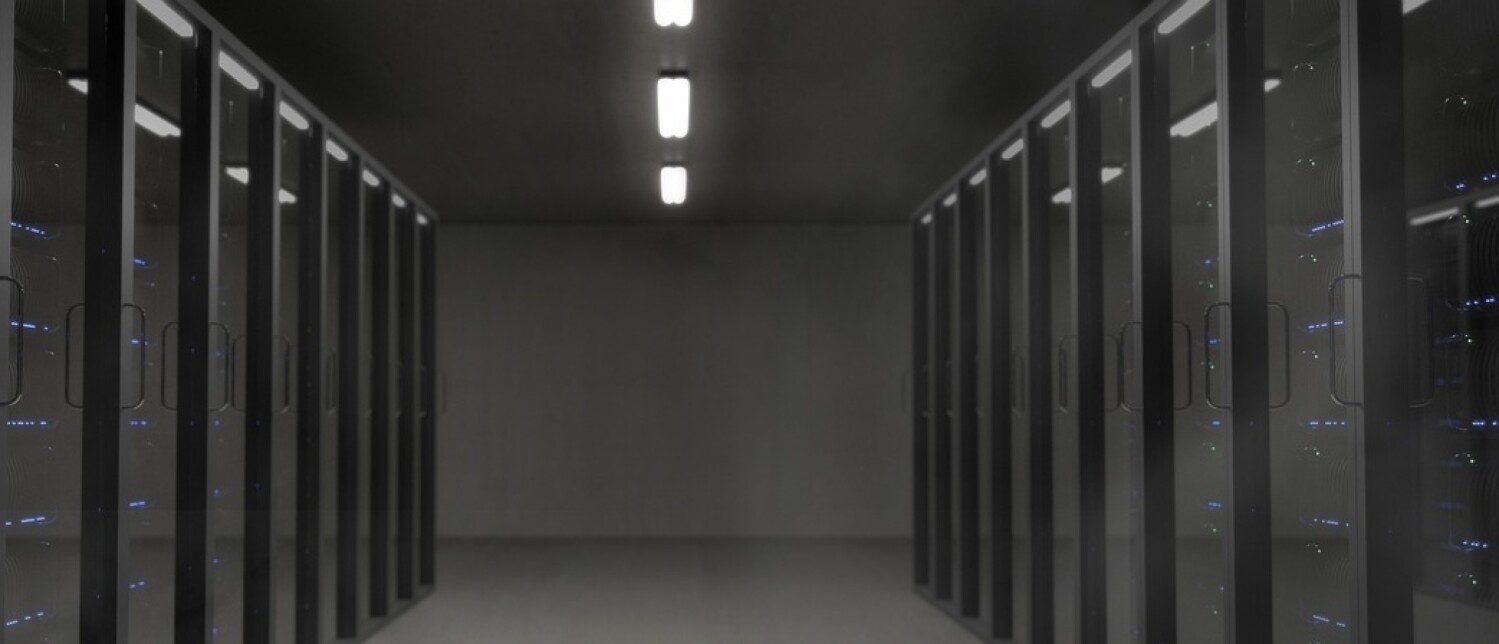 Windows Server 2019 Essentials vs. Standard vs. Datacenter