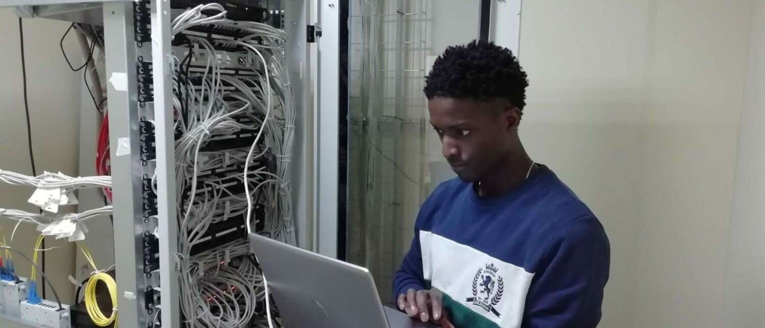 SQL Server 2022 Express