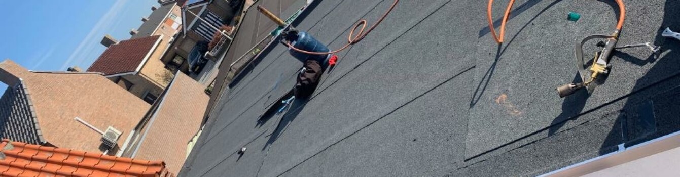 Bitumen dakbedekking vervangen | Ontdek de voordelen van bitumen!