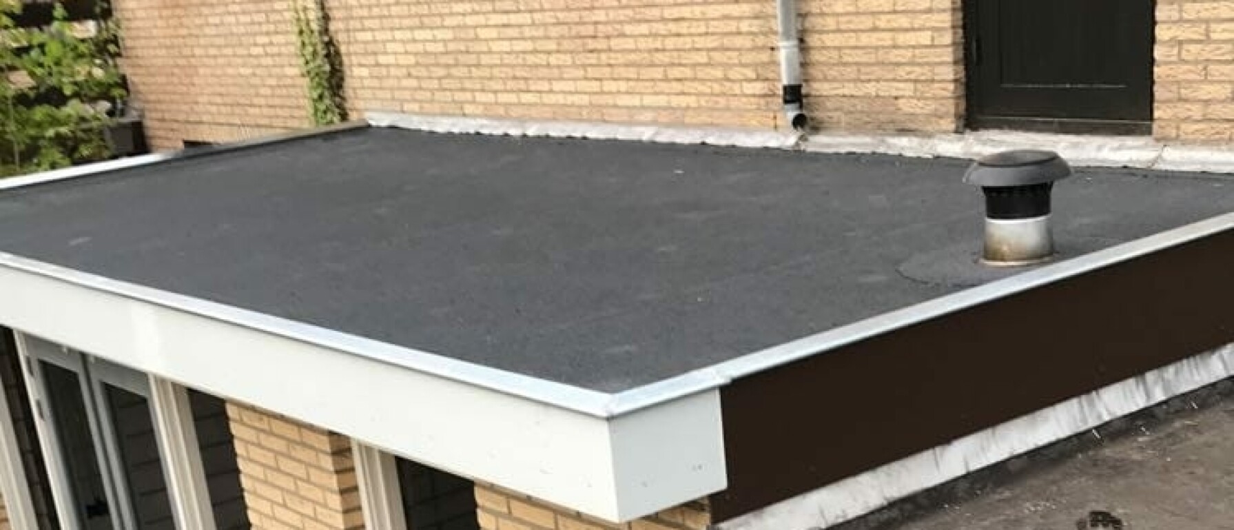 GRATIS Dakinspectie Uithuizen | Voorkom verdere schade [2024]