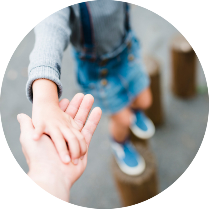 Alles over Attachment Parenting: Hoe Hechting de Basis Legt voor de ...
