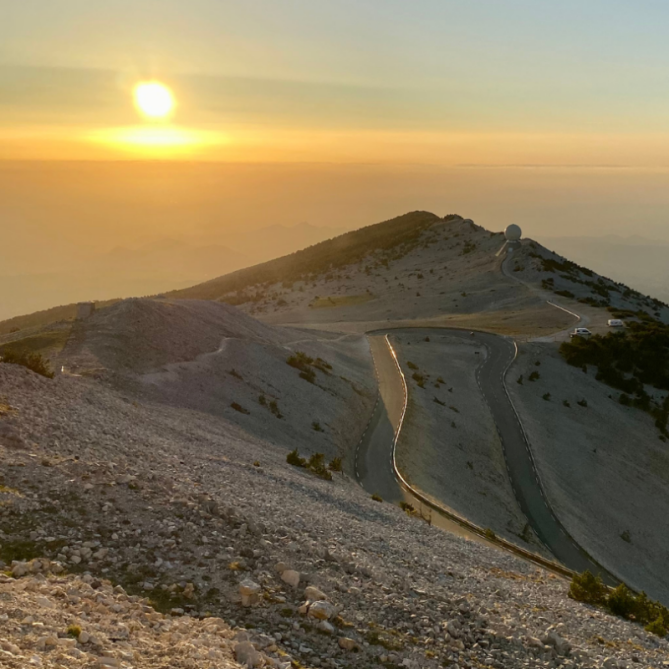 Wat is zwaarder Mont Ventoux of Stelvio? | Klim blog