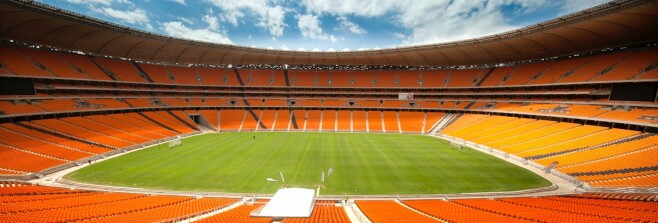 FNB Stadium - Voetbalstadion.net