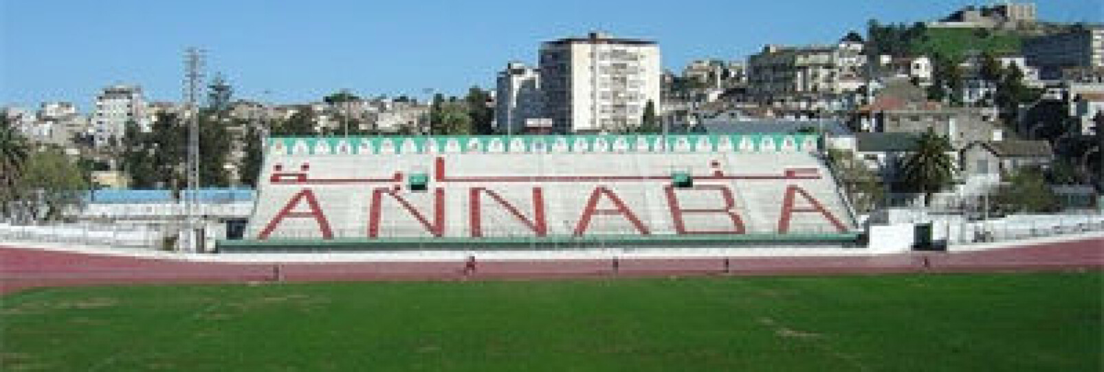 Colonel Abdelkader Chabou Stadium- Voetbalstadion.NET