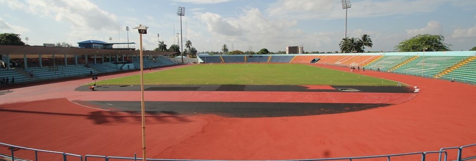 U j esuene stadium- Voetbalstadion.NET