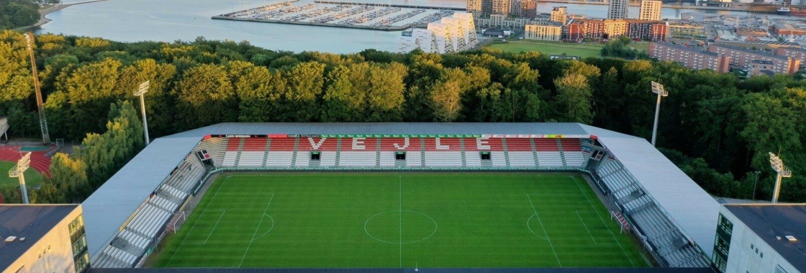 Vejle stadion - Vejle BK - Voetbalstadion.NET