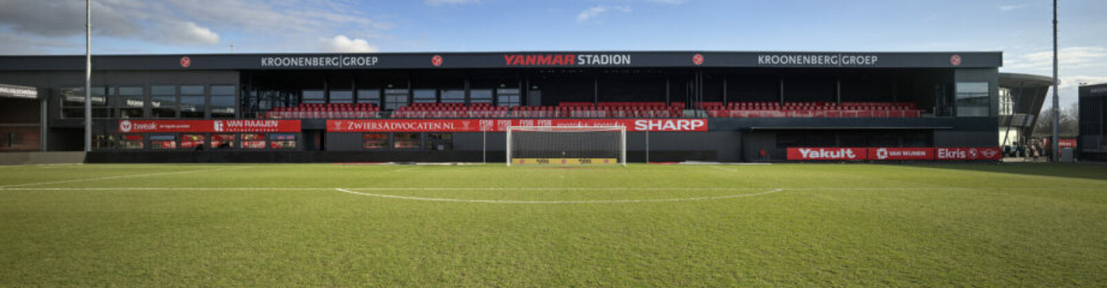 Yanmar stadion - Almere - Almere City FC - Voetbalstadion.NET