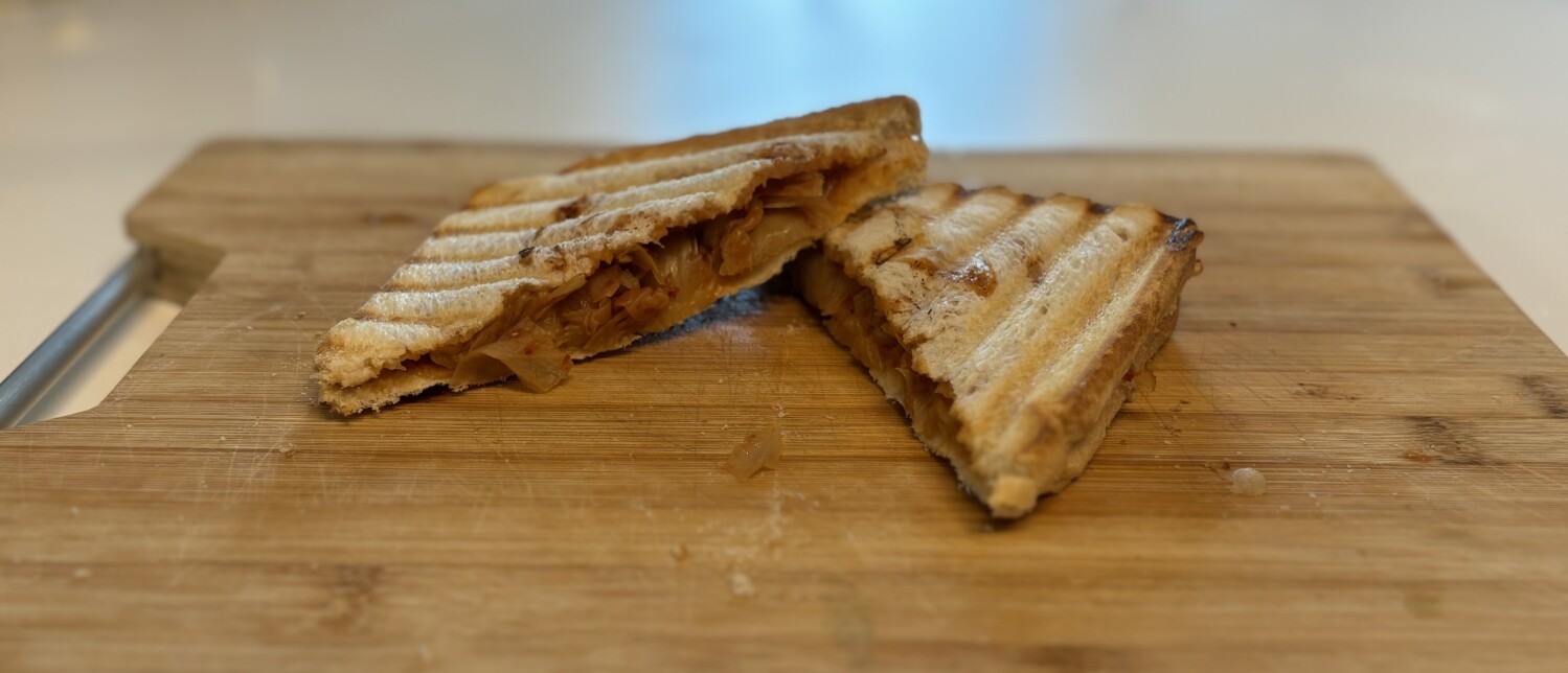 Probeer Onze Smakelijke Kimchi Tostis: Snel en Luxe