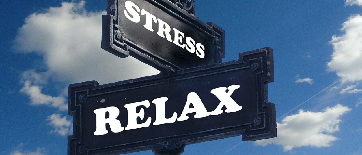 Druk op de borst bij stress, een logische reactie