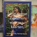 Bakroe en Adumankama: Verschil Tussen Twee Krachten uit de Afro ...
