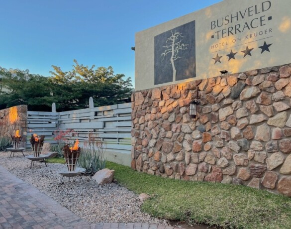 Overnachten bij Bushveld Terrace Hotel, 400 meter van Krugerpark