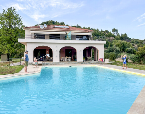 Antinea Olympian Villa | Kindvriendelijke villa vlakbij Olympia