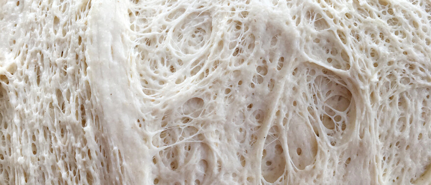 Handig tijdschema voor het rijzen van brooddeeg