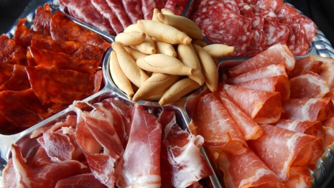 Wat is Lomo ? Spaanse Vleeswaren Info