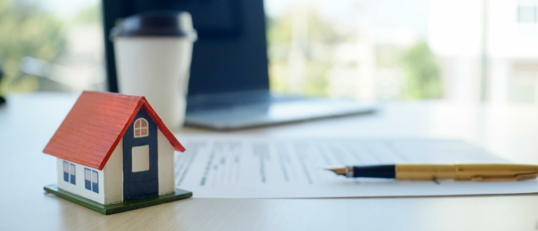 Wat is het verschil tussen een notariële en onderhandse akte?