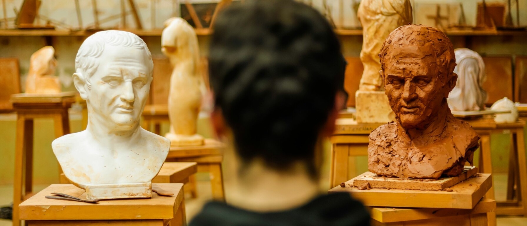 Bij boetseren is het belangrijk goed te kijken - VolZicht