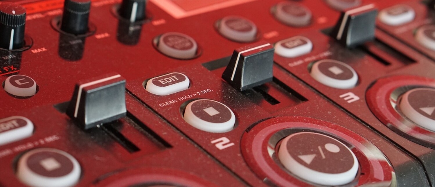 De geschiedenis van de synthesizer en wat kan je ermee?