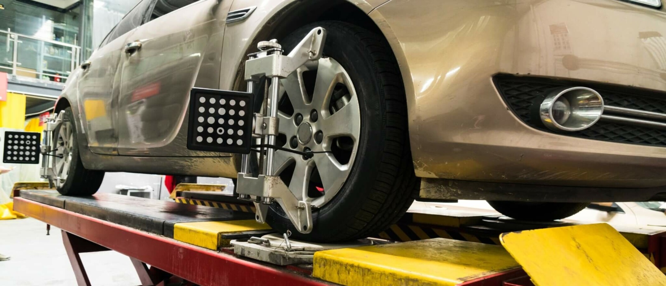 Auto uitlijnen: wat is het en hoe werkt het?