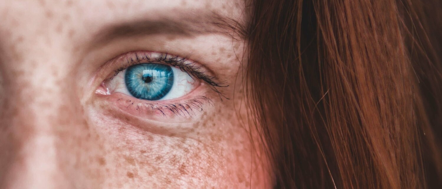 Last van droge ogen tijdens de overgang? Deze tips helpen!