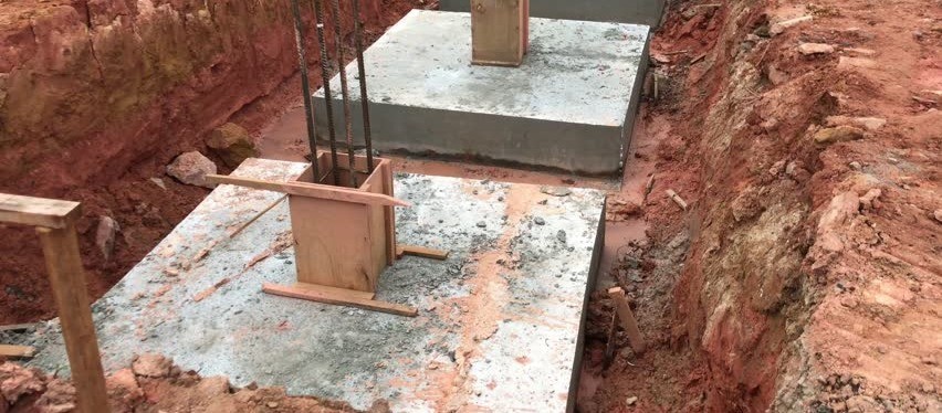 Wat is een strookfundering? | BouwadviesShop.nl