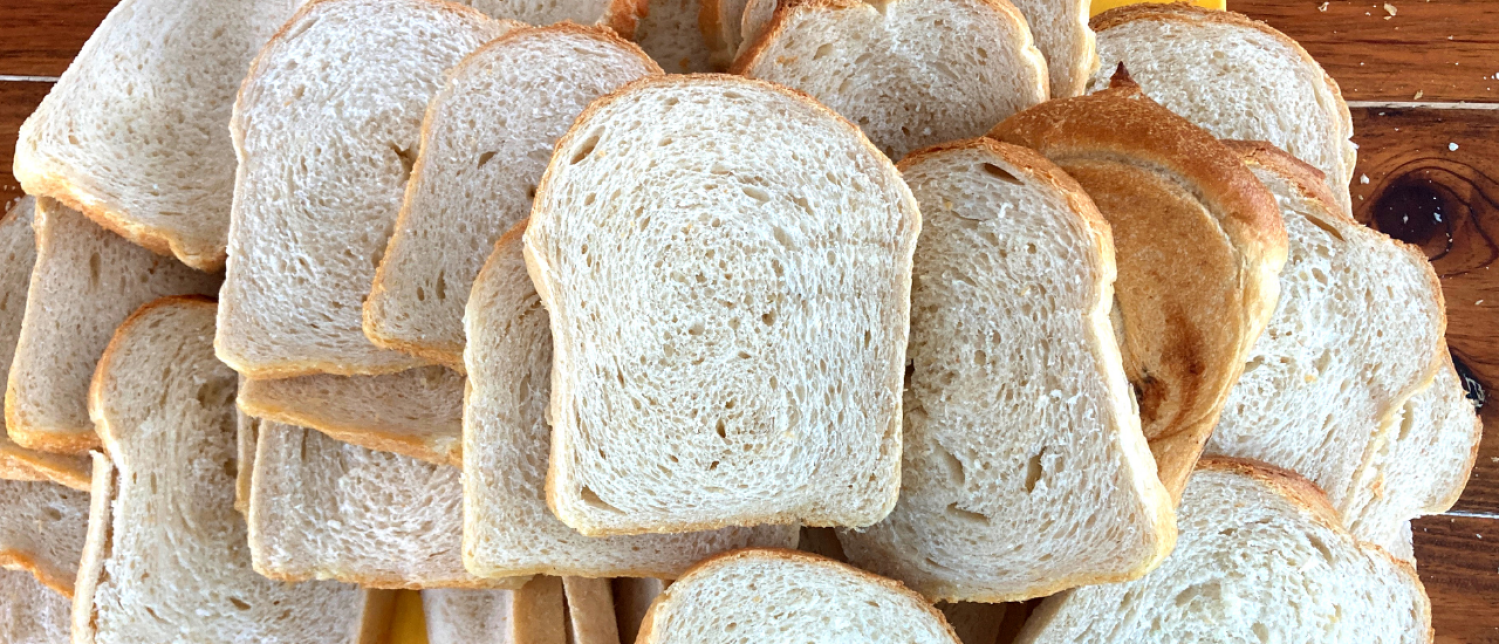 Luchtig wit brood recept | Marije Bakt Brood