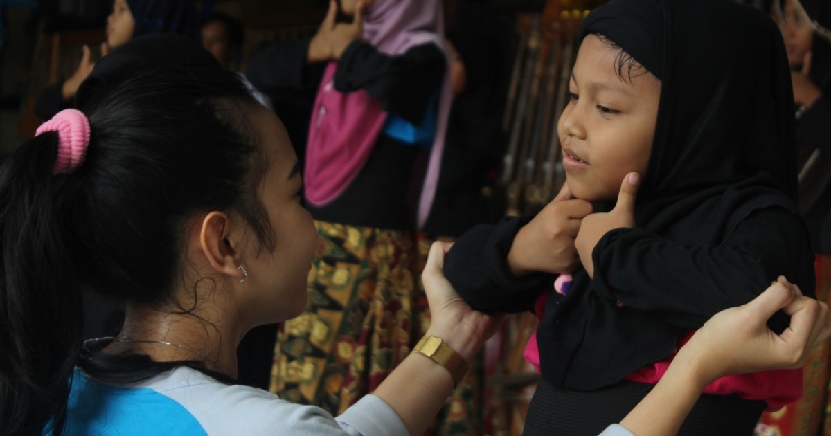 Sunda Eilanden met kinderen, lieve mensen en prachtige natuur