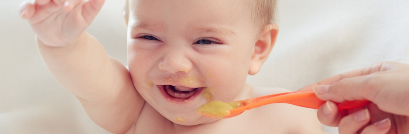 Hoe weet je of je baby genoeg voedingsstoffen binnenkrijgt?