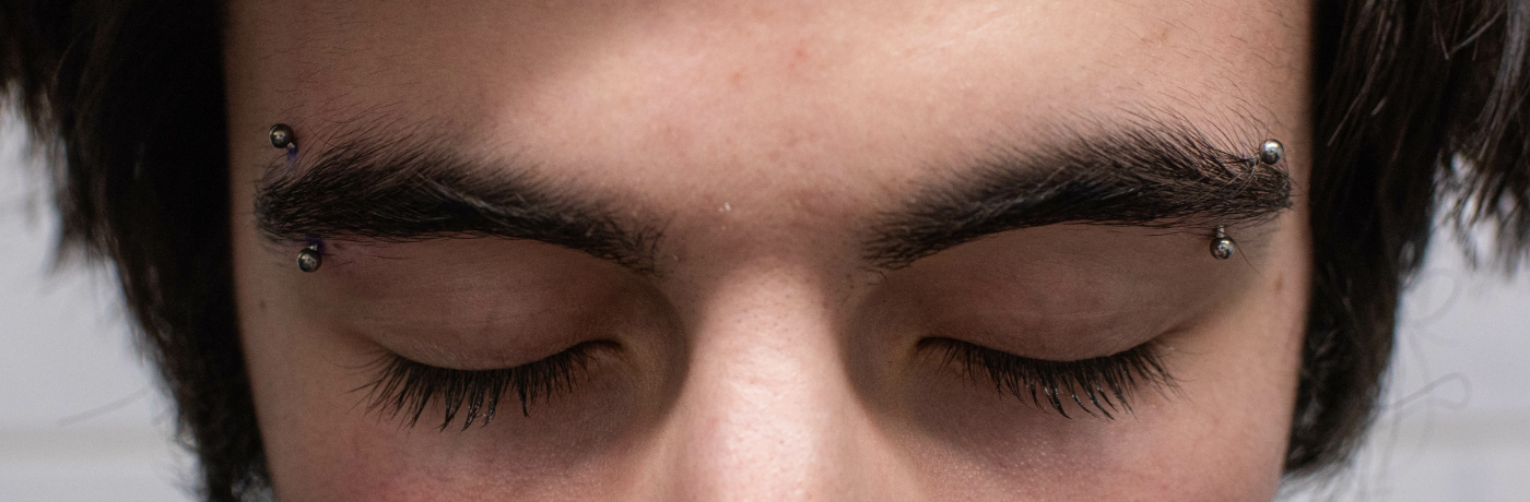 Wat zegt de wetenschap over piercen?