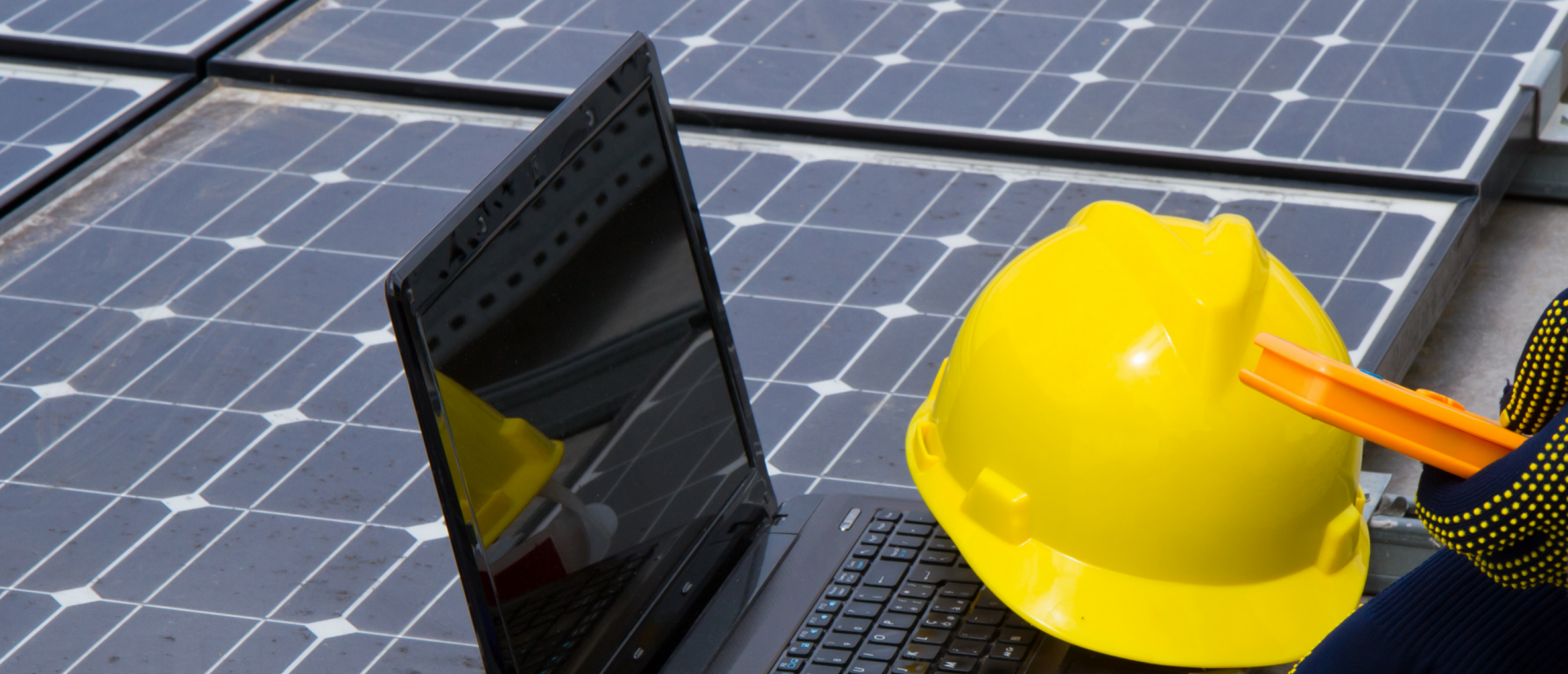 Manage risks and maximize ROI for your PV and energy storage projects