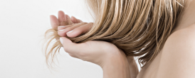 Glimmend, vet haar | Oorzaak en tips | Sproet