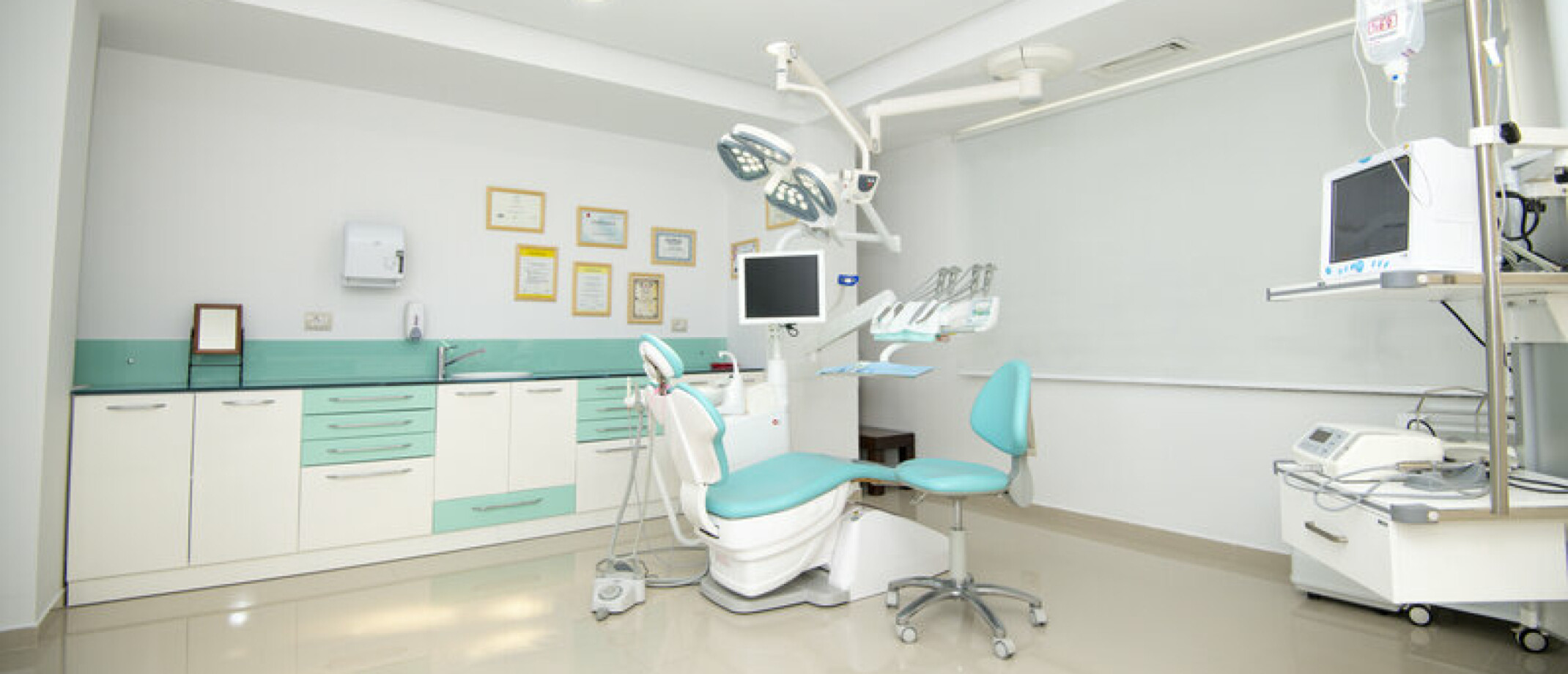 Het Klikgebit / de Klikprothese: Voordelen en Nadelen vanuit Patiënt ...