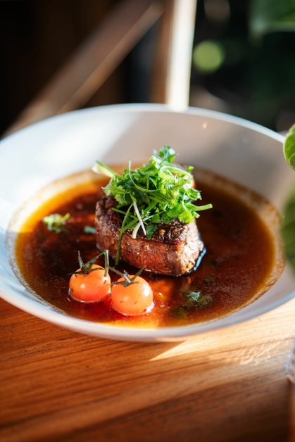Weekspecials bij Venneper Lodge | Van spareribs tot saté voor €17,50